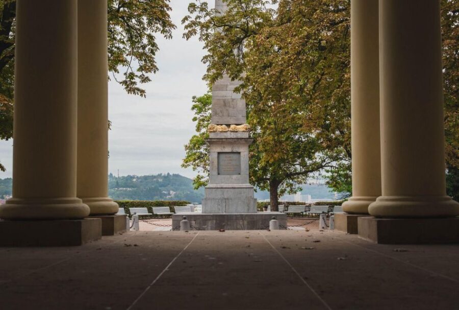 Brno: Private Walking Tour - Exploring Brno: A City of Hidden Gems and Grand Landmarks