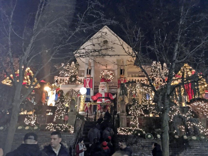 Brooklyn: 1.5-Hour Dyker Heights Christmas Walking Tour - What To Expect During the Tour