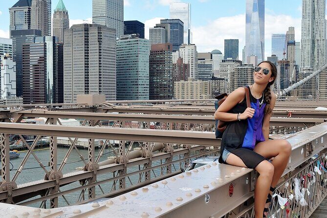 Brooklyn Bridge and Manhattan Sights Walking Tour - Iconic Photo Stops: Manhattan Bridge and Brooklyn Bridge