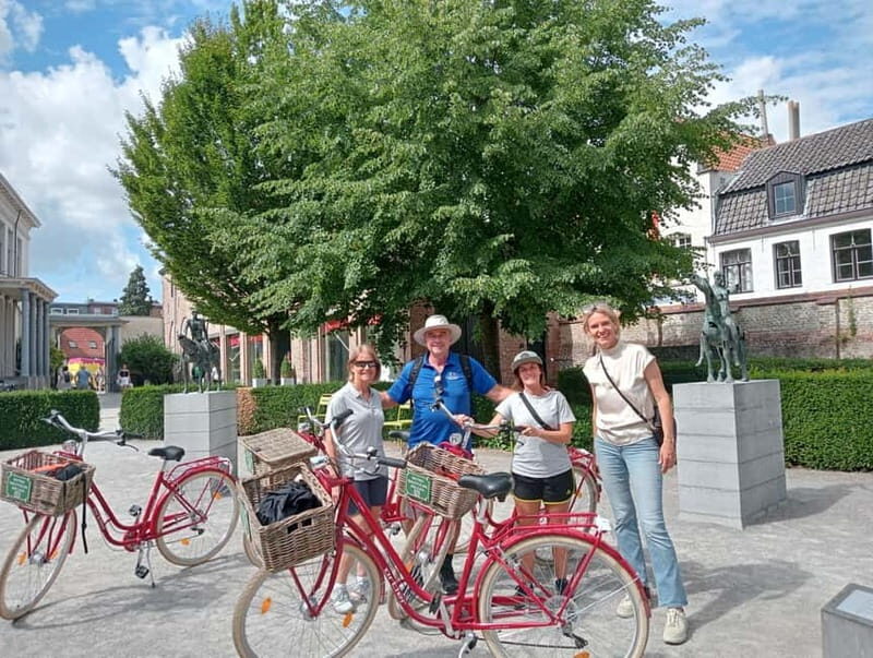 Bruges: Guided Retro Bike Tour of Highlights and Hidden Gems - What’s on the Itinerary? A Ride Through Time and Beauty