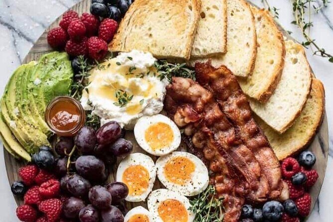 Brunch at Beautiful Beach with Photos - Summary: Who Will Love This?