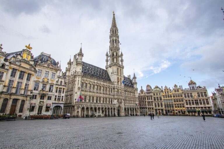Brussels: Insta-Perfect Walk with a Local - Detailed Review of the Experience
