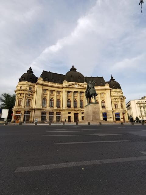 Bucharest Private City Tour with visits and Photo Stops - Itinerary Breakdown: What to Expect