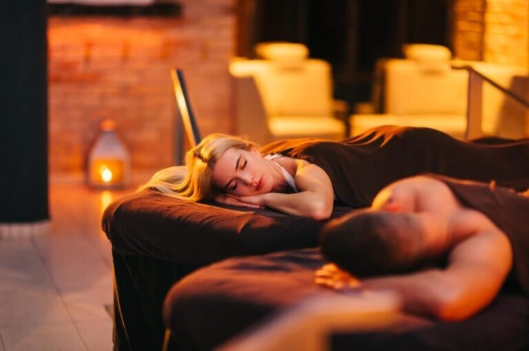 Budapest: Couple Holistic Swedish Massage with Jacuzzi Time - The Spa Environment and Facilities