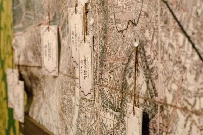 Budapest: Escape Room game, Sherlock Case - The Setup: What to Expect When You Book