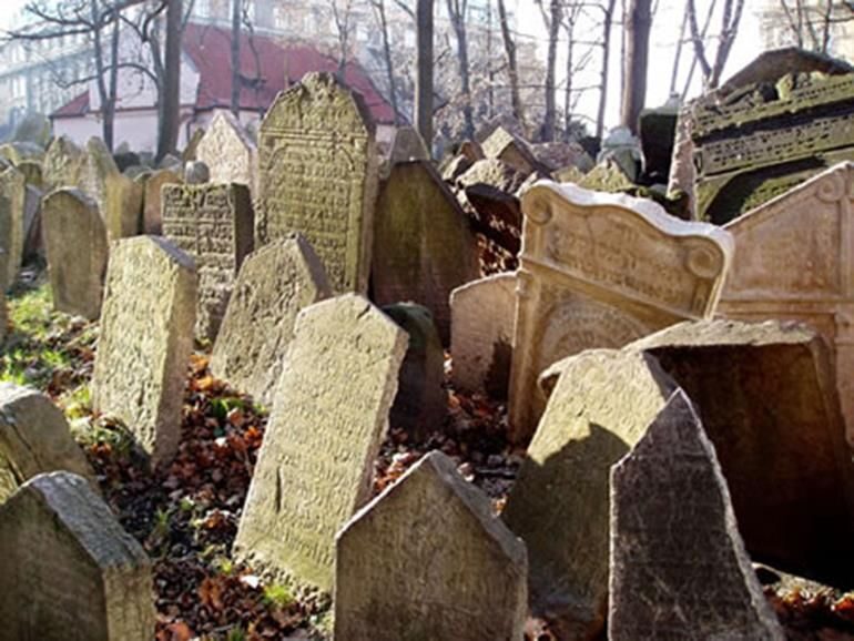 Budapest: Half-Day Small Group Jewish History Tour - An In-Depth Look at the Tour Experience