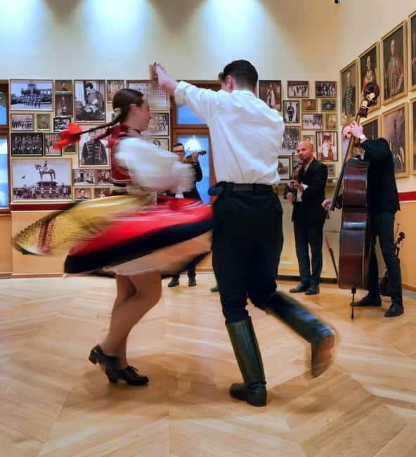Budapest: Live Folklore Show in the Castle District - Why This Experience Works for Travelers