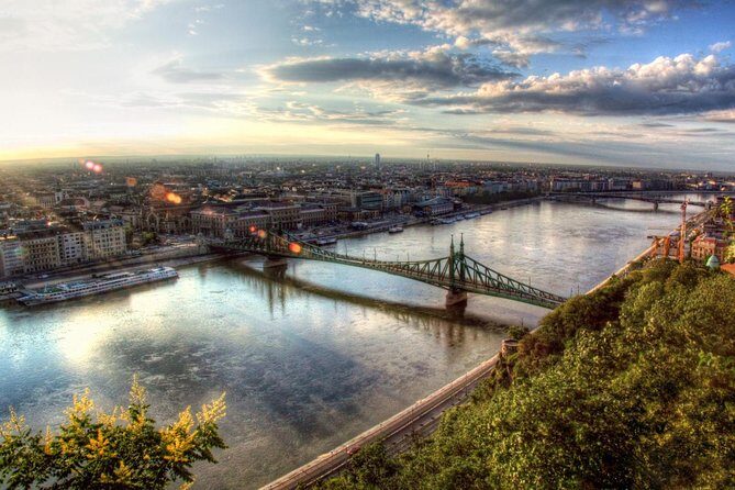 Budapest Private 4 Hour City Tour Experience with a car / van - The Value of a Private, Tailor-Made Tour