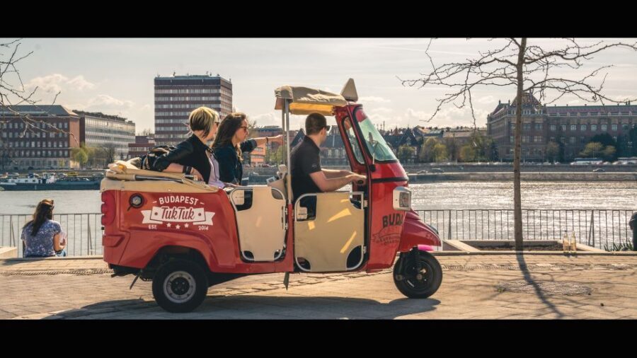Budapest: Scenic Tuk Tuk Tour - Detailed Tour Breakdown: What You’ll See and Experience