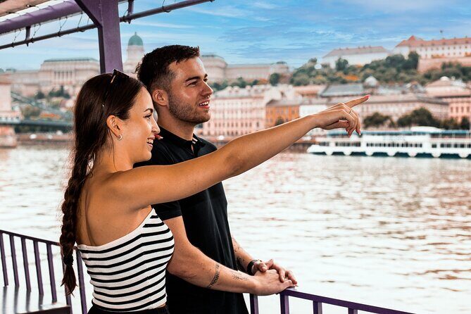 Budapest Sightseeing with Drink Included - FAQs