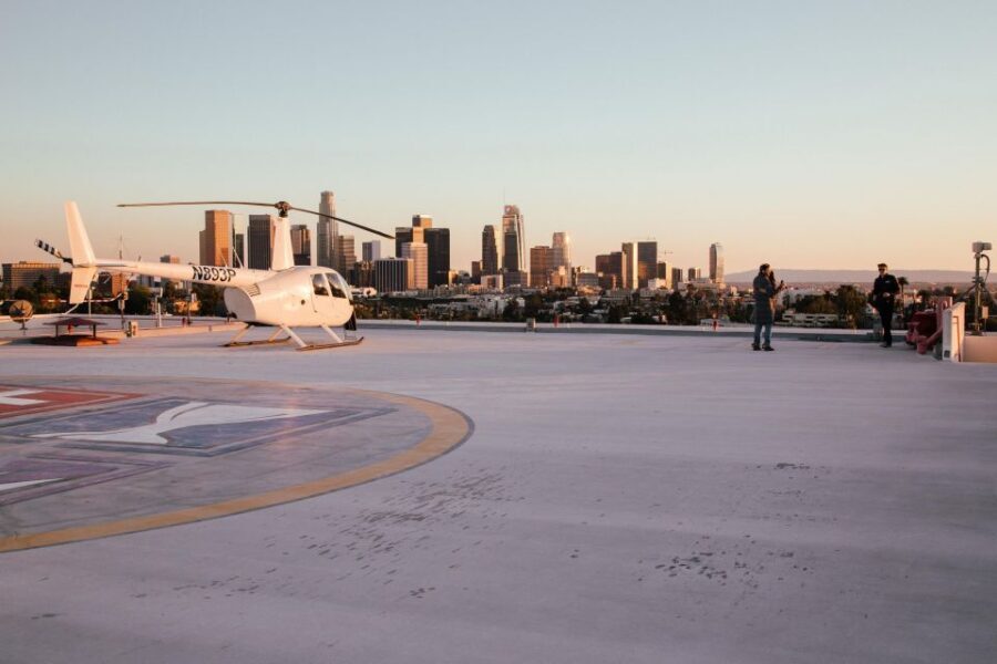 Burbank: Helicopter Tour of Los Angeles and Hollywood Sign - The Landmarks and Scenic Highlights