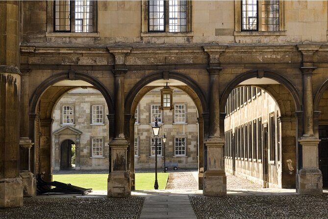 Cambridge Famous Alumni Quest Experience - What Sets It Apart?