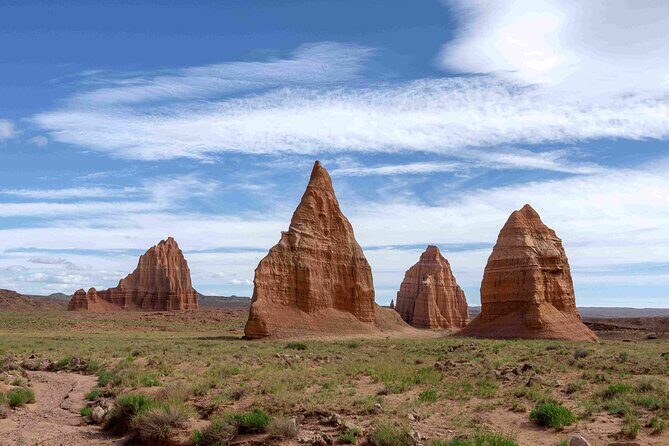 Capitol Reef Private Tour in Cathedral Valley and Bentonite Hills - The Itinerary in Detail