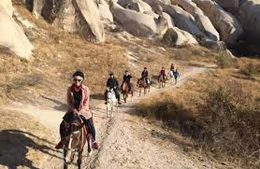 Cappadocia: Horse Riding Tour with a Guide - What the Experience Looks Like