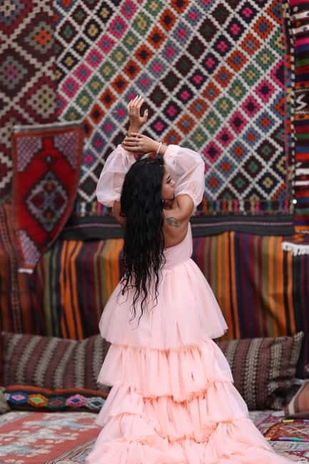 Cappadocia: Photo Shooting With Flying Dress & Carpet House - What to Expect from Your Cappadocia Photo Experience