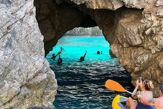 Capri Secret Corners by Private Boat with Local Skipper - Deep Dive Into the Itinerary