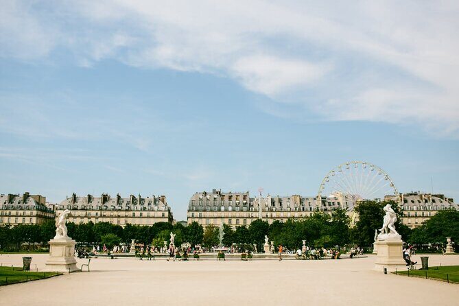 Central Paris Highlights Walking Tour - The Experience: What You Can Expect