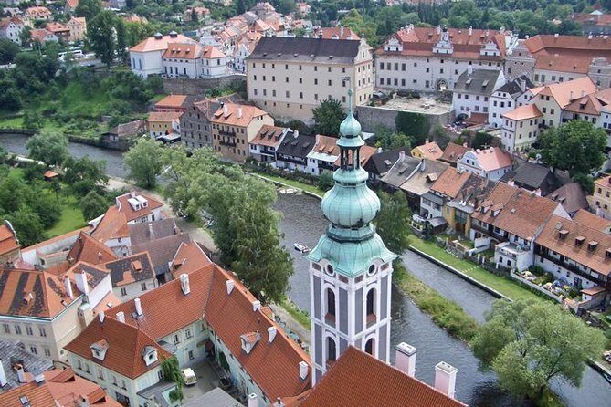 Cesky Krumlov Old Town Private Walking Tour - Closer Look at the Itinerary