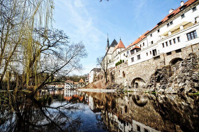 Cesky Krumlov One Day Trip from Prague by bus - Taking Stock: Who Will Love This Tour?