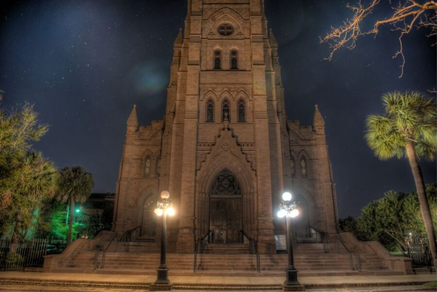 Charleston: Death and Depravity Ghost Walking Tour - Why the Tour Stands Out