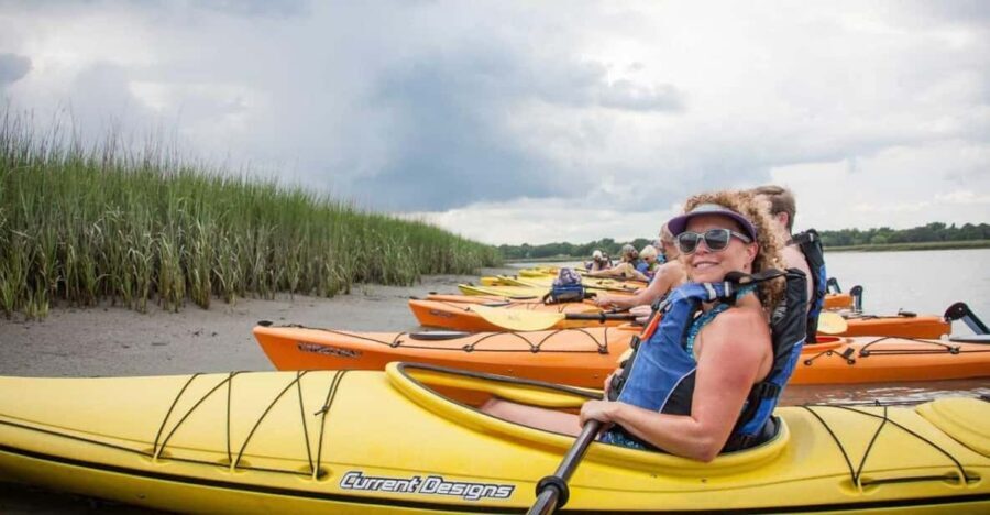 Charleston: Guided 2hr. Kayak Tour with a Tandem or Single - The Itinerary in Detail