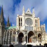 Chartres Cathedral 5 Hours Tour from Paris with Private Transport - Authentic Experiences and Feedback from Travelers