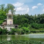 Château of Versailles and Marie Antoinette's Petit Trianon Private Tour - The Experience of the Guide and Logistics