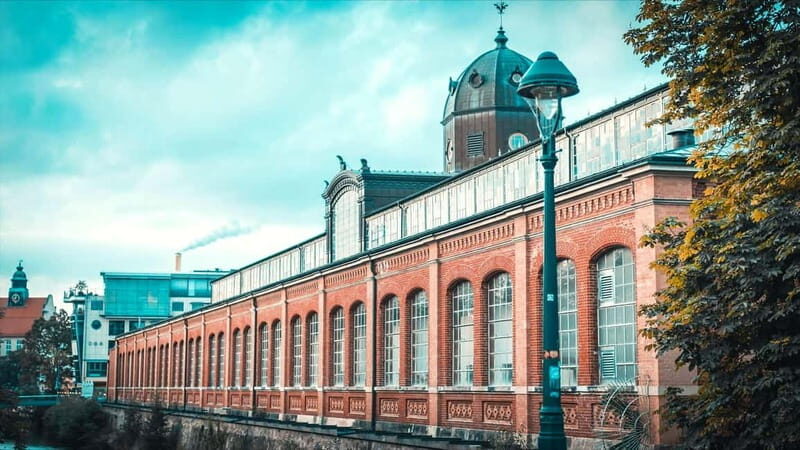 Chemnitz: Express Walk with a Local in 60 minutes - Who Will Get the Most Out of This Tour?