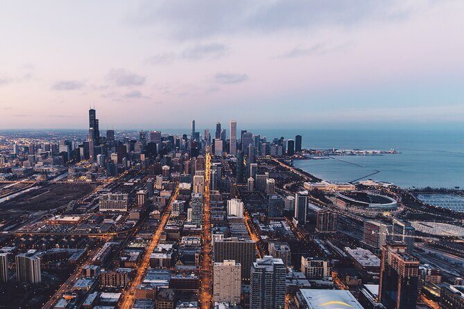 Chicago 2-Hour Sightseeing Transfer by Luxury Stretch Limo - FAQ