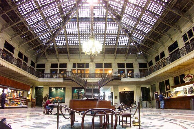 Chicago Architecture, Art and History Tour - Off The Beaten Path - The Value Proposition