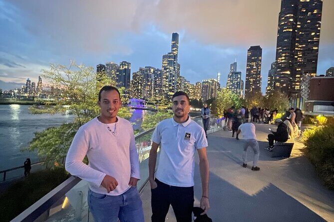 Chicago City Tours - Skydeck Chicago at Willis Tower: Breathtaking Heights