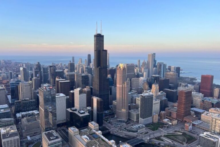 Chicago: Helicopter Tour of Chicago Skyline - How the Tour Is Structured