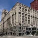 Chicago: Historic Skyscrapers Guided Walking Tour - A Closer Look at the Tour Experience