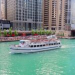 Chicago River 90-Minute Architecture Boat Tour - The Tour Experience