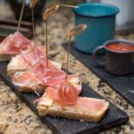 Chicago: Tapas & Flamenco Dinner in Ukrainian Village - Inside the Experience: What to Expect