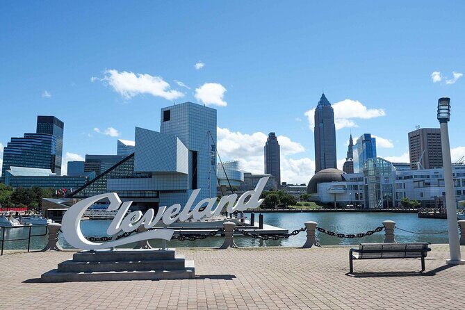 Chicago,Detroit,Niagara Falls,Toronto,Cleveland 4-Day Tour - A Closer Look at the Itinerary: What’s Actually Included
