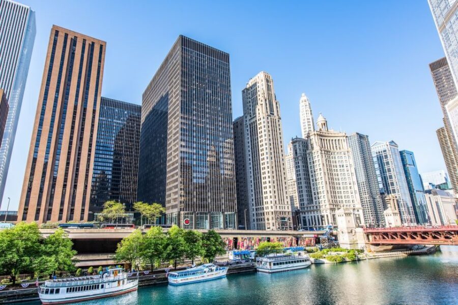Chicago's Modern Skyscrapers Guided Walking Tour - The Practical Side: What You Need to Know