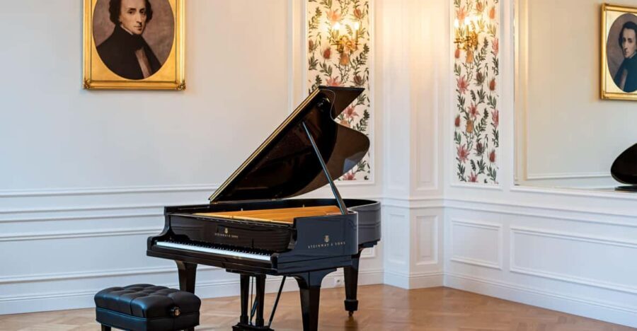 Chopin Concerts at Fryderyk Concert Hall - The Venue: A Toast to Neoclassical Elegance