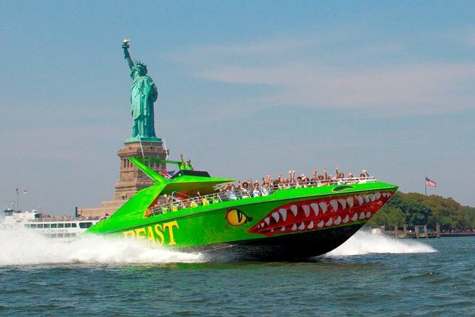 Circle Line: NYC BEAST Speedboat Ride - The Itinerary in Detail