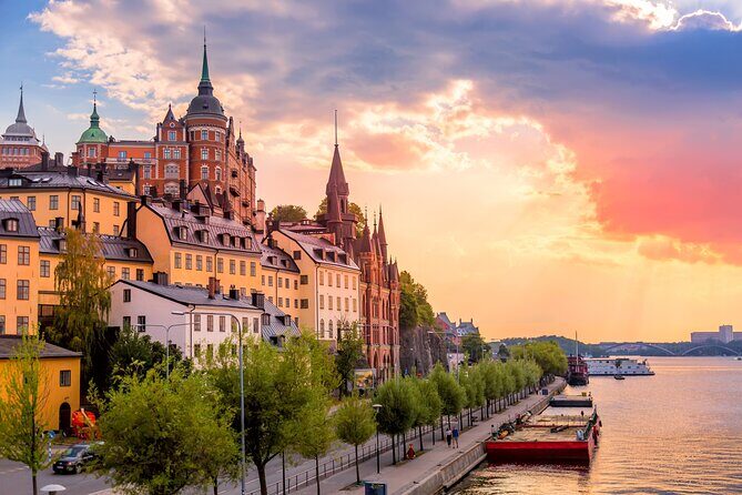 Classic Stockholm Small Group Walking Tour | 3 Hours - Detailed Breakdown of the Itinerary