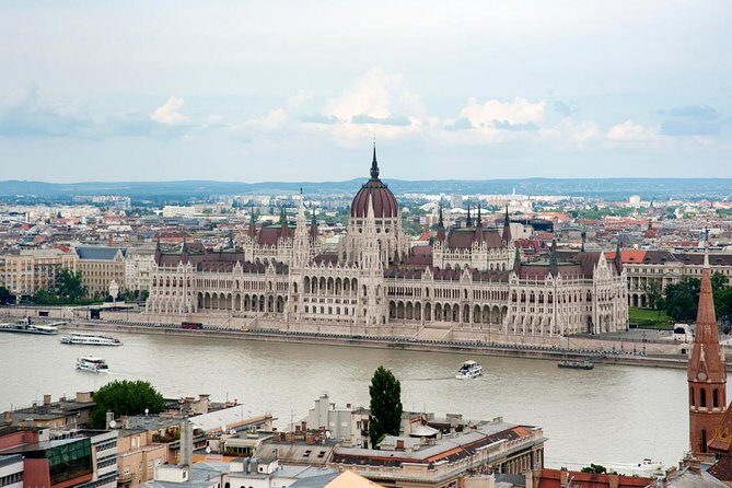 Classic Walk in Budapest - The Experience from a Traveler’s Perspective