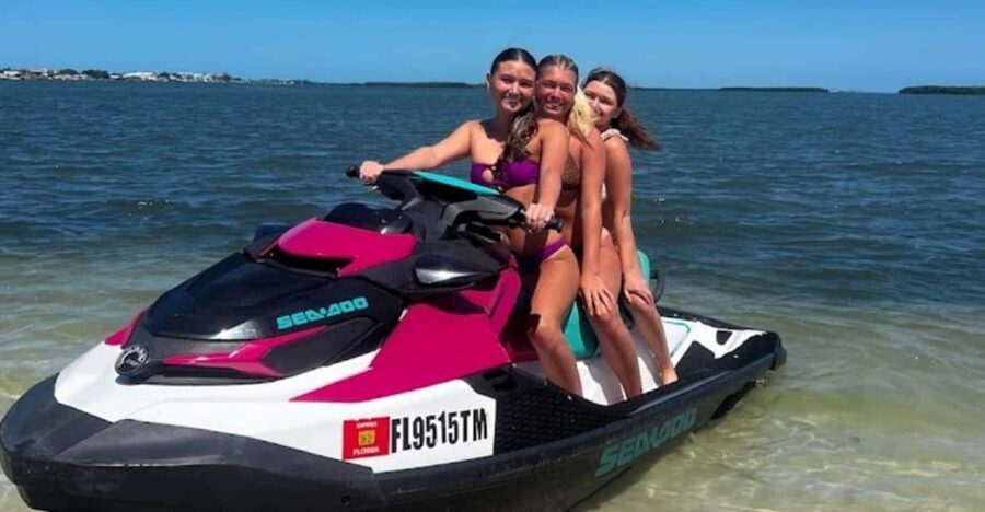 Clearwater: Dolphin Jet Ski Tour - 1 SKI FOR UP TO 3 PEOPLE - Who Will Love This Tour?