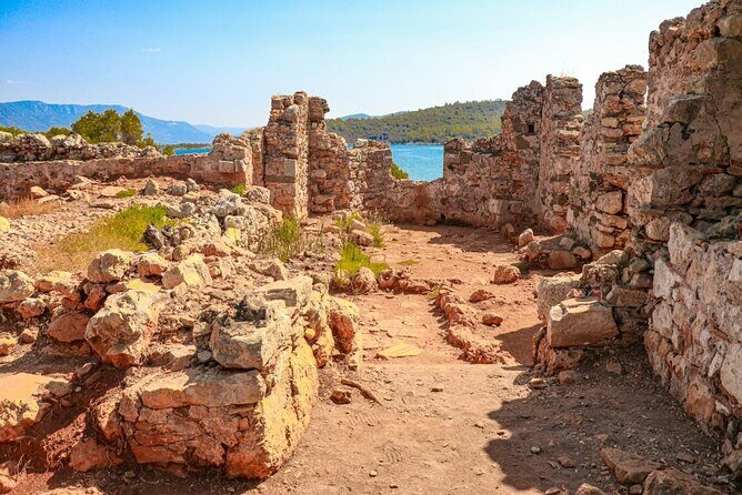 Cleopatra Island Boat Trip, Lunch and Soft Drinks include ,from Marmaris - What Makes This Tour Stand Out?