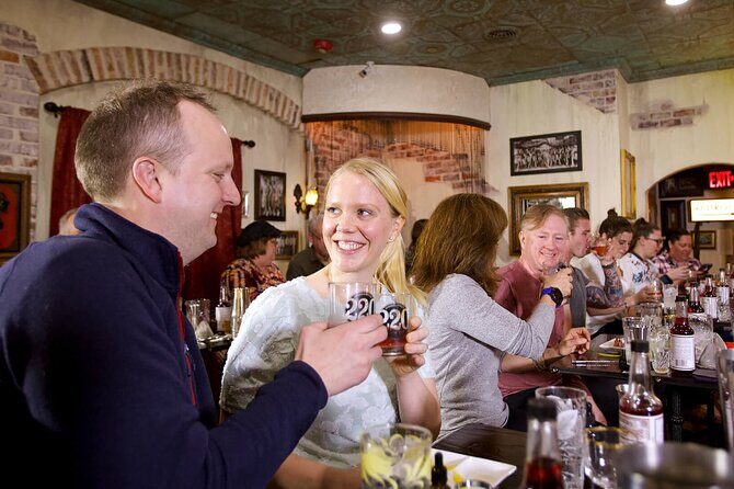 Cocktail Class in Congress Street Up - Authenticity and Experience Quality