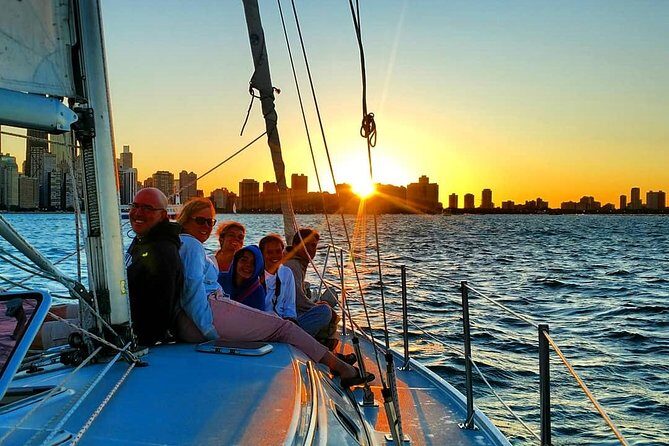 Come Sailing with us at Navy Pier: Sunset Sail on Lake Michigan - The Itinerary: A Closer Look at the Highlights