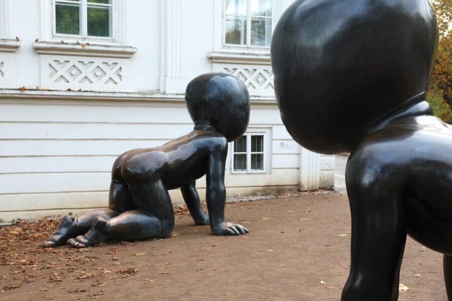 Contemporary art tour in Prague: the works of David erný - Who Will Appreciate This Tour?