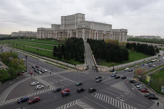 Contrasts of Communism - Small Group Walking Tour in Bucharest - The Transport and Group Dynamics