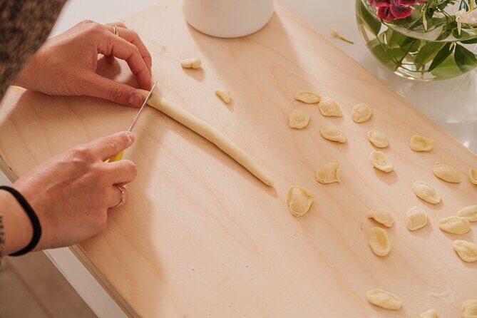 Cooking lesson in a typical house in Polignano with aperitif - Authenticity and Cultural Touches