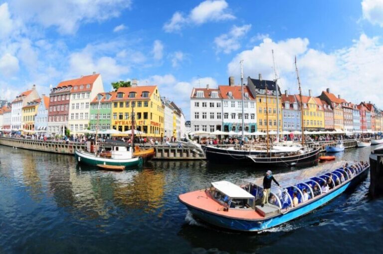 Copenhagen: Canal Boat Cruise & Old Town/Nyhavn Walking Tour - What Travelers Say