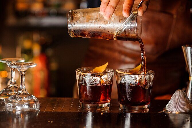 Crescent City Chronicles New Orleans Pub Crawl - A Detailed Look at the Tour